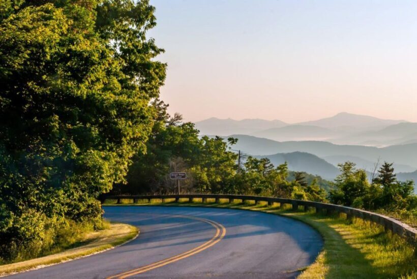 Private Blue Ridge Parkway Waterfalls Hike from Asheville - Key Points