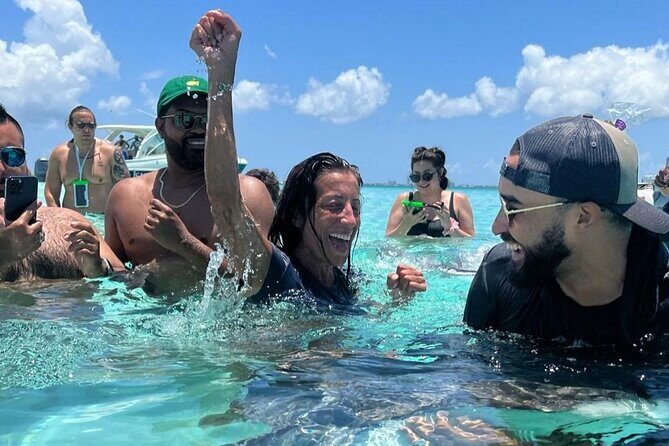 Private Boat Charter in Cayman Islands - Who Should Consider This Tour