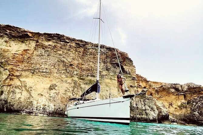 Private Boat Charter to Comino Blue Lagoon - Tailored Experiences