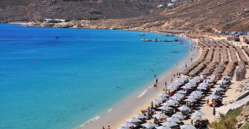 Private boat cruise to South coastline of Mykonos - Describing the Beaches and Water