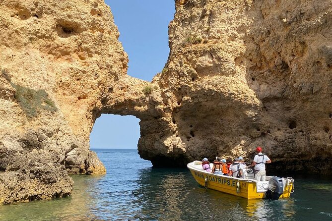 Private Boat Cruise Tour in Ponta da Piedade in Lagos - Key Points