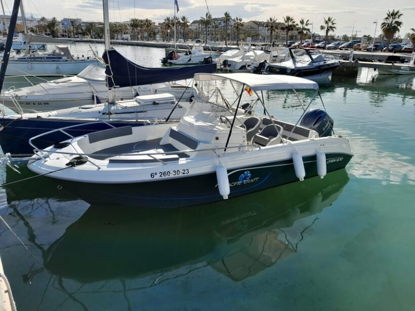 Private Boat Denia and Javea coast. Half Day - Exploring the Private Boat Experience at Denia and Javea Coasts