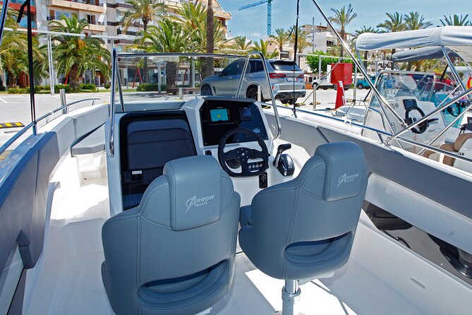 Private Boat Rental Abaris 23 From Alcudia - Activity Schedule and Capacity