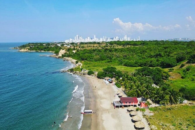 Private Boat Rental To The Rosario Islands Up To 15 - Snorkeling at La Piscinita