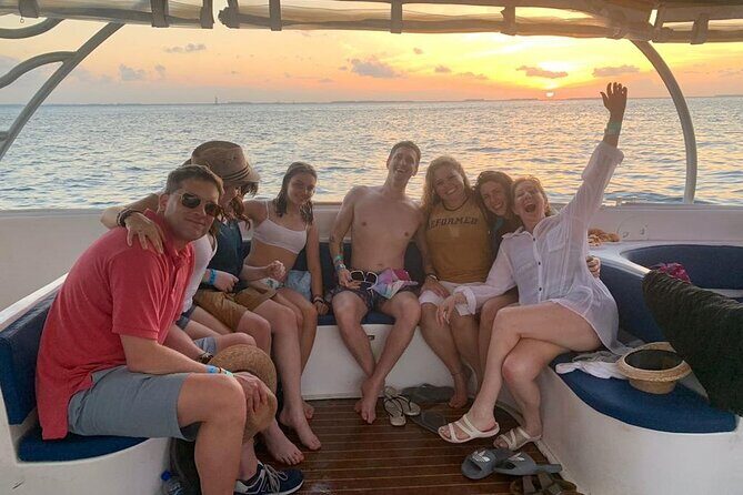 Private Boat to Isla Mujeres with Open Bar from Playa del Carmen - What’s Included and What’s Not?