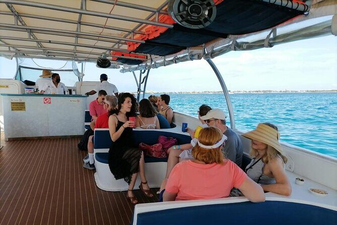 Private Boat to Isla Mujeres with Open Bar from Playa del Carmen - Who Will Love This Tour?