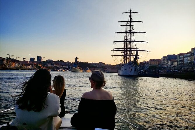 Private Boat Tour 6 Bridges and Ribeira 1h30 Group Price up to 6px - Customer Reviews