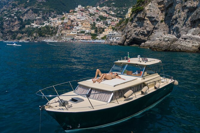 Private Boat Tour Along the Amalfi Coast or Capri - Exceptional Captain and Service