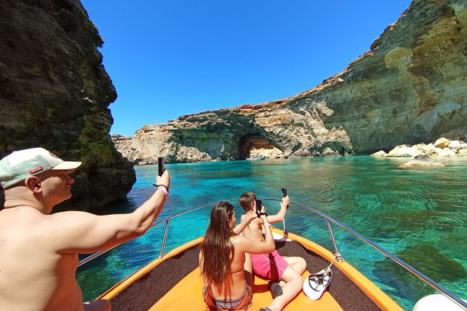 Private Boat Tour at Cominos Blue Lagoon and Crystal Lagoon - Exploring the Blue Lagoon