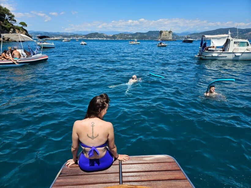Private Boat Tour from La spezia to 5 Terre with Drinks-Snacks-Swimming - Practical Details and Tips