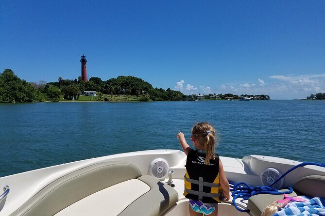 Private Boat Tour in Palm Beach Waterways - An Introduction to the Experience