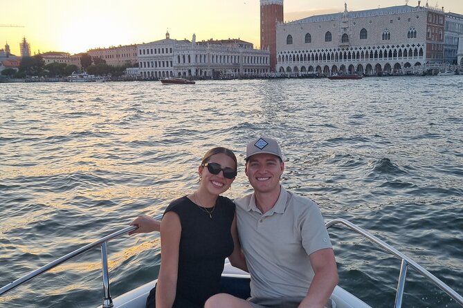 Private Boat Tour in the Venice Lagoon - Navigating the Venice Lagoon