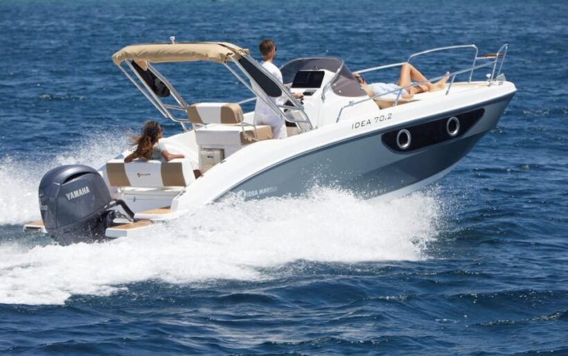 Private Boat Tour of Amalfi Coast and Capri From Amalfi - Key Points