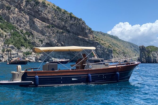 Private Boat Tour of Capri (full day) - How to Make the Most of It