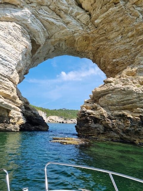 Private boat tour of the coast with swimming stop. - The Sum Up