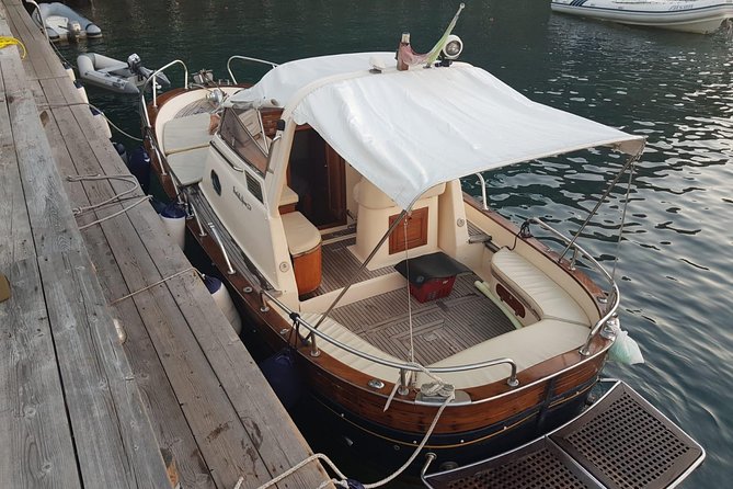 Private Boat Tour of the Island of Capri - Customer Feedback