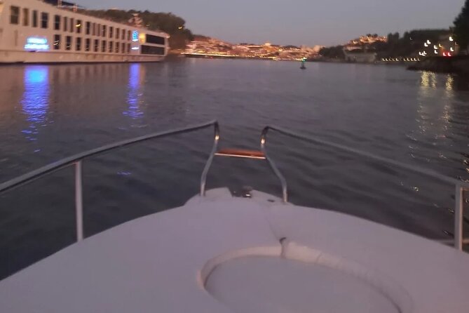 Private Boat Tour on the Douro River at Sunset - Traveler Experience
