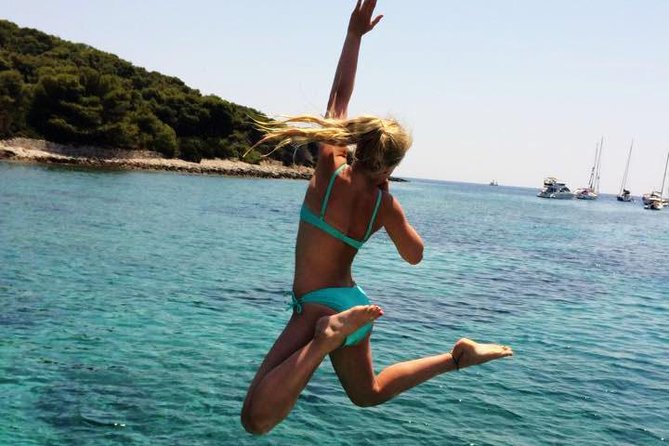 Private Boat Tour to the Blue Lagoon & Solta - Swim, Snorkel, Tan and Relax! - Meeting and Pickup Information