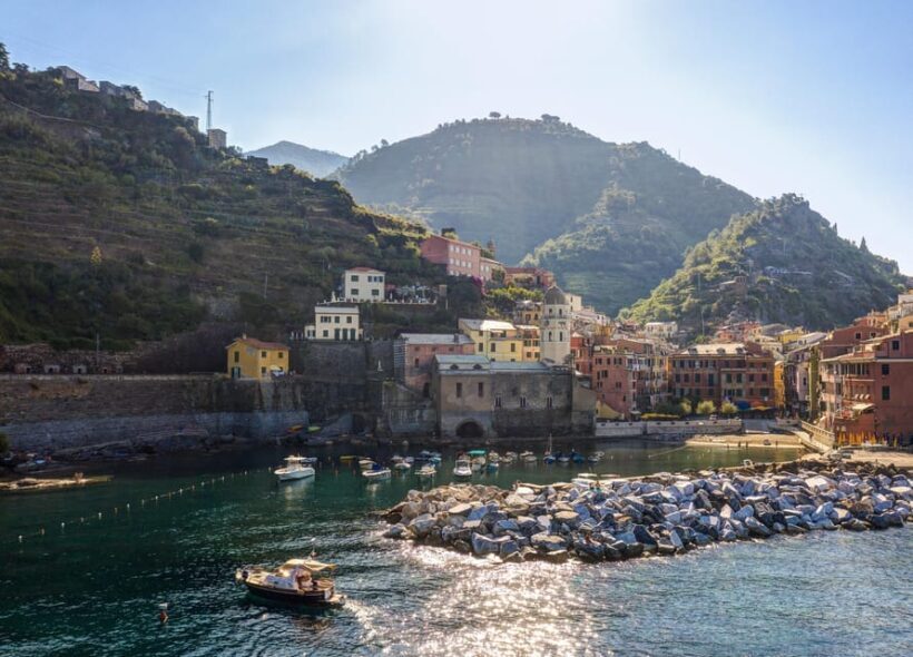 Private Boat Tour to the Cinque Terre (FD) - The Sum Up