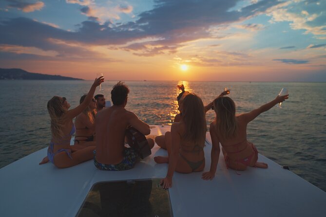 Private Boat Tour With Free Bar and Snack in Capri Italy - Detailed Guide to Inclusions: From Snacks to Snorkeling