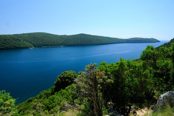 Private Boat Tour With Skipper - Key Points