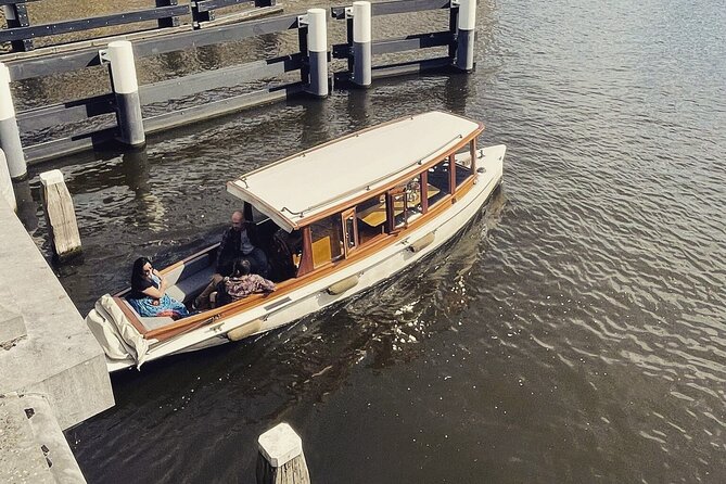 Private Boat Tours Amsterdam & Welcome Drink Amsterdam Canals - Exploring Amsterdams Waterways