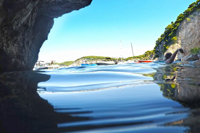 Private Boat Tours Dubrovnik Elaphiti Islands & Blue Cave - Skippers and Customer Experiences