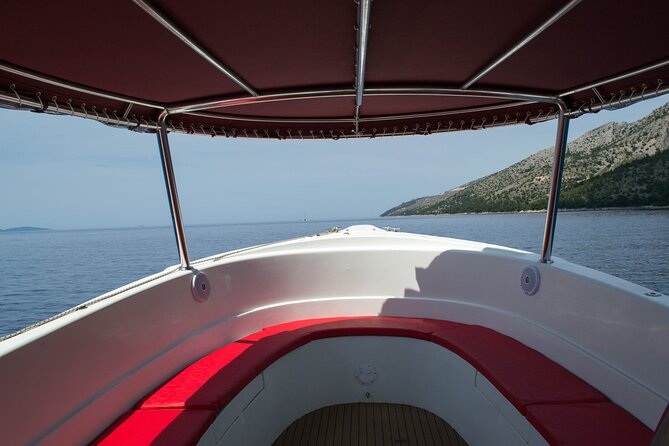 Private boat transfer Split - Hvar - Why Opt for a Private Boat Transfer?