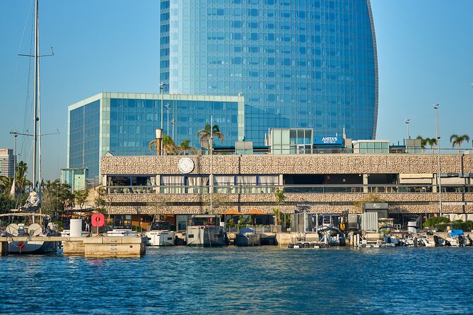 Private Boat Trip in Barcelona With Snacks and Drinks - Refreshments Included: Overview of Snacks and Beverages