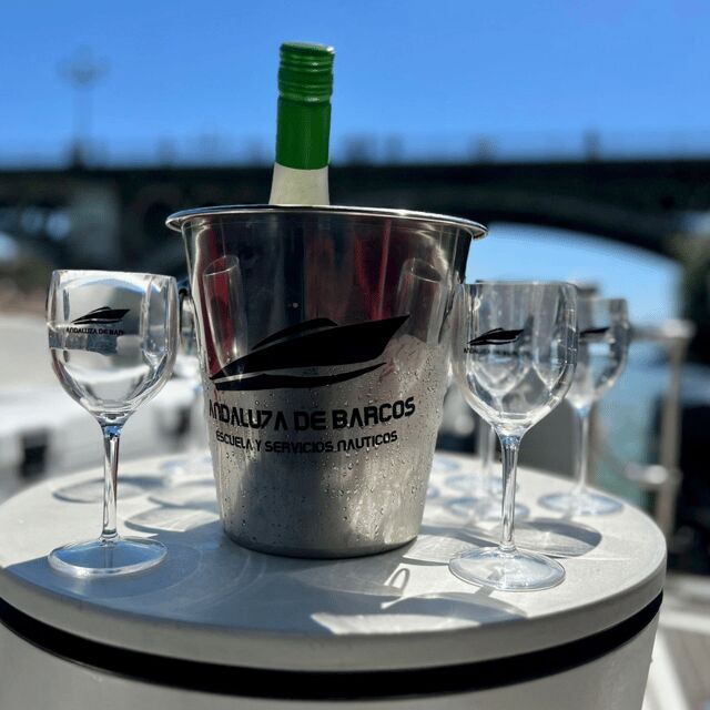 Private boat trip on the Guadalquivir - An In-Depth Look at the Private Guadalquivir River Trip