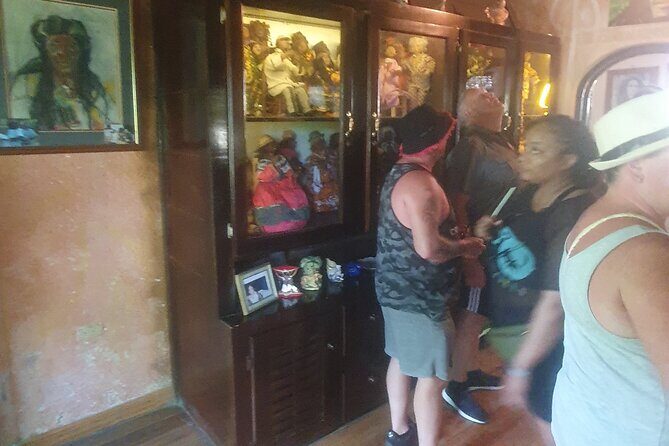 Private Bob Marley 9 Miles / Duns River fall entry fee includes - The Sum Up