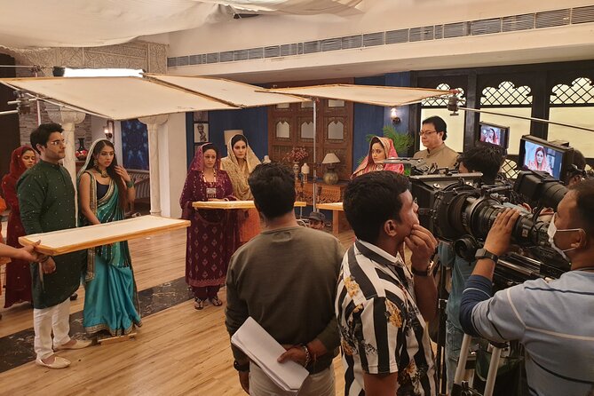 Private Bollywood Tour With Sightseeing Tour Of Mumbai - Analyzing the Value and Practicalities