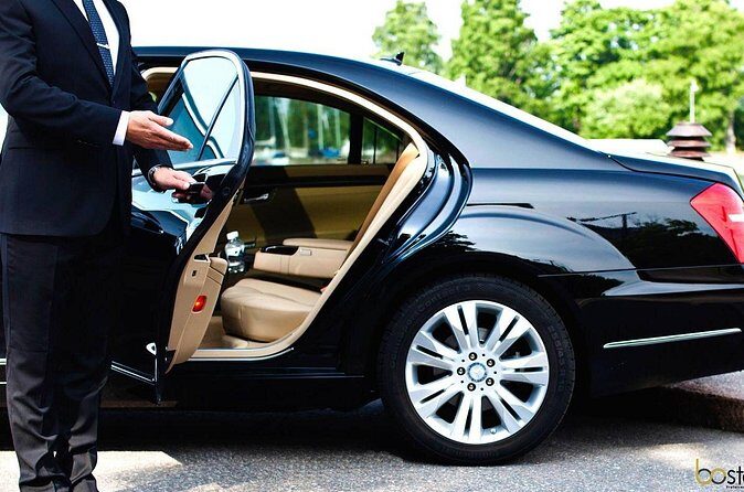 Private Boston Airport Transportation - One Way - Who Should Consider This Service?