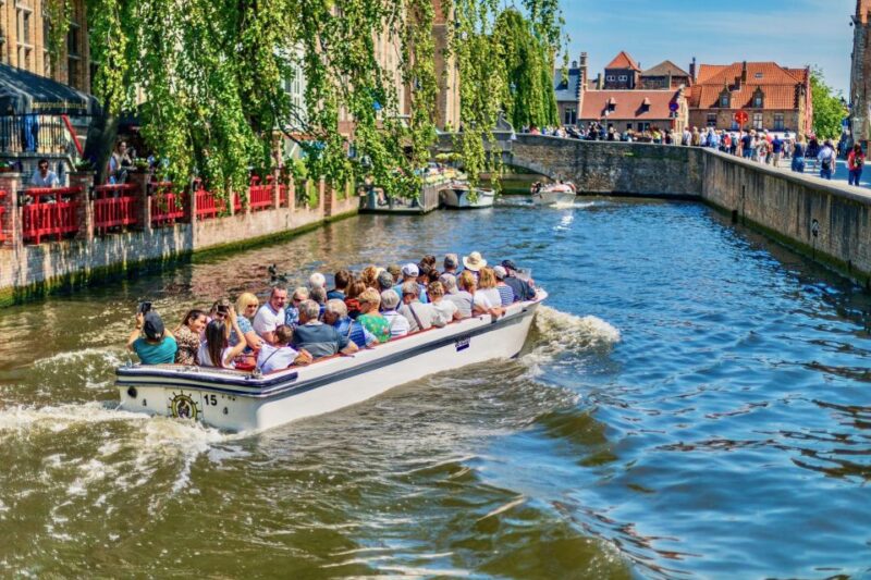 Private Bruges Full-day trip by Mercedes from Paris - Assessing the Value
