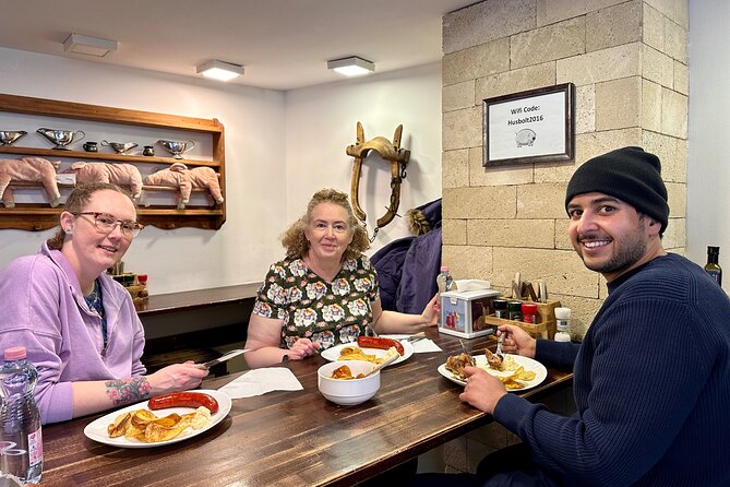 Private Budapest Street Food Tour With Snacks Dessert and Beer - Budapests Vibrant Street Food Scene