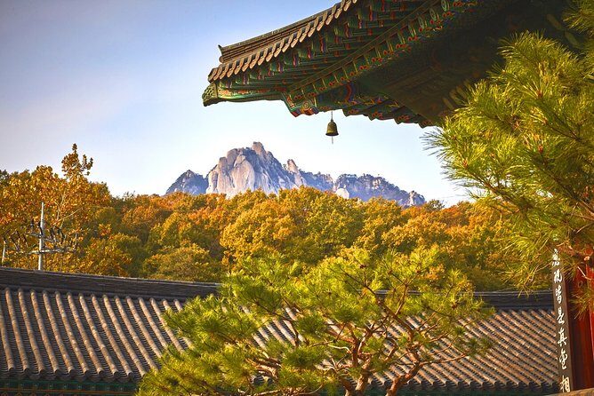 Private Bukhansan Mountain Hiking Tour with Korean Sauna - Exploring the Natural Beauty of Bukhansan