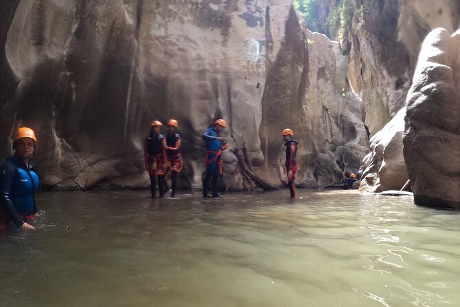 Private Canyoning Adventure in the Buitreras Canyon - Health and Safety Information