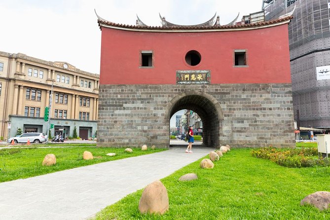 Private Car: 8 Hour Highly Customized Taipei City Exploration! - The Sum Up