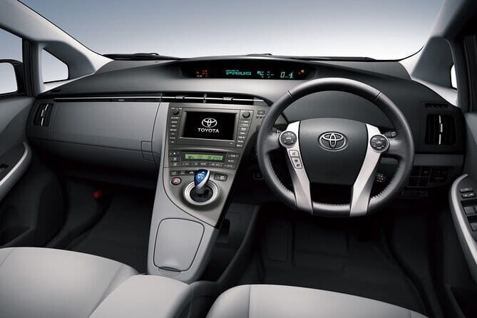 Private Car and Driver Hire in Sri Lanka  Chauffeur Services - Value and Price Analysis
