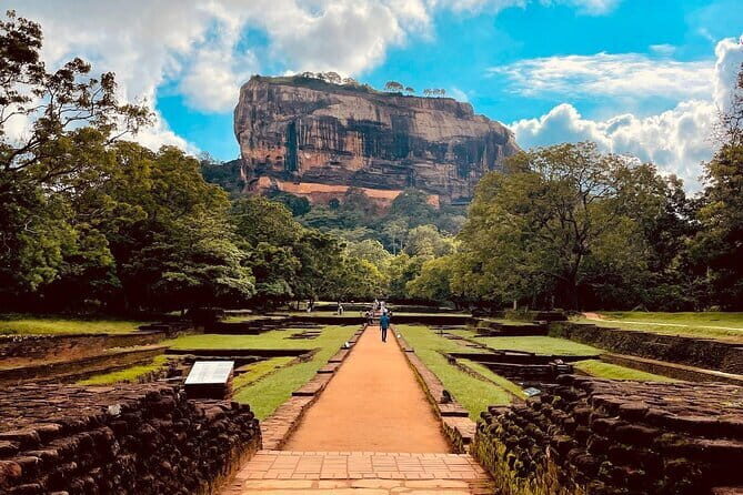 Private Car & Driver for 07 Days Tour In Sri Lanka - FAQ