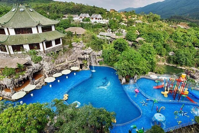 Private car from Da Nang to HOT SPRINGS PARK ( Round Trip ) - What Makes the Service Stand Out?