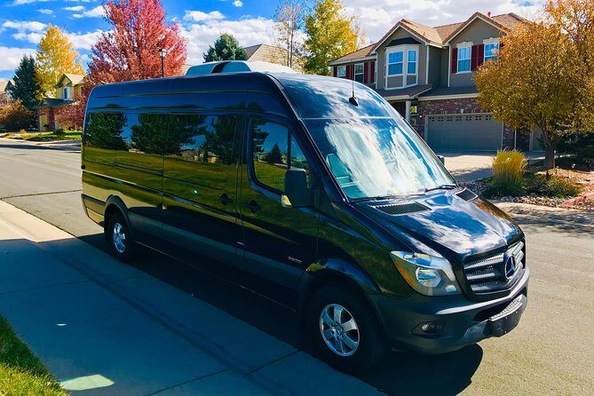Private Car Service from Denver Int'l Airport (DEN) to Vail or Beaver Creek - The Practicalities of the Service