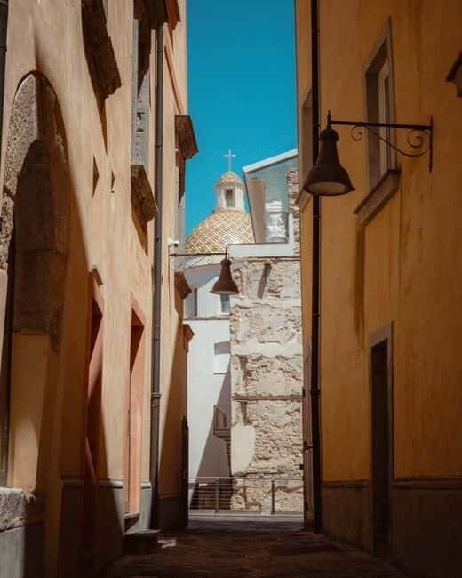 Private car tour among the treasures of the Campi Flegrei in Naples - Pickup & Start