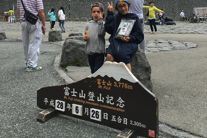 Private Car Transfer From Narita Airport to Tokyo - Recommended Packing and Preparation