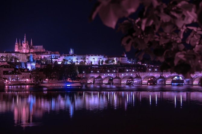 Private Car Transfer from Vienna to Prague with 2h of Sightseeing - A Practical Look at the Vienna to Prague Private Car Transfer with Sightseeing