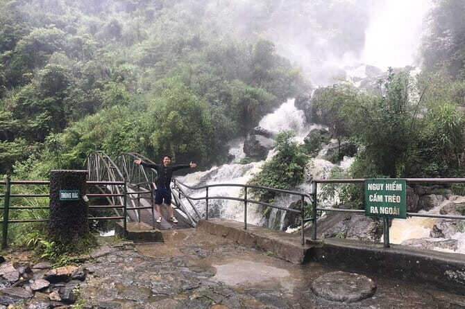 Private Car Transfer: Lao Cai Train Station to Sapa Centre - Who Is This Transfer Best For?