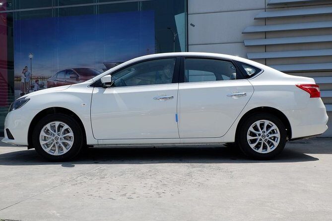 Private Car / van on disposal in Shanghai city within 8-9 hours with guide - Key Points