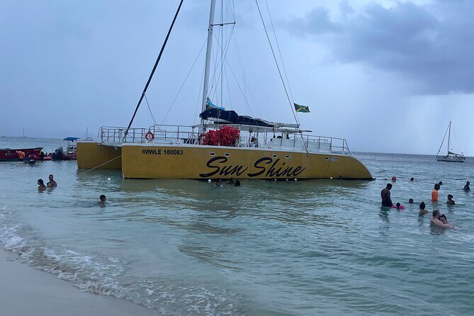 Private Catamaran and Sunset Cruise to Ricks Cafe from Negril - FAQs
