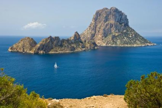 Private Catamaran Beach Hopping in Ibiza - What to Expect on the Tour