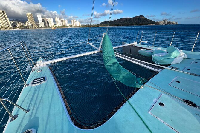 Private Catamaran Charter in Waikiki (1-6 Guests) - Itineraries & Practical Details
